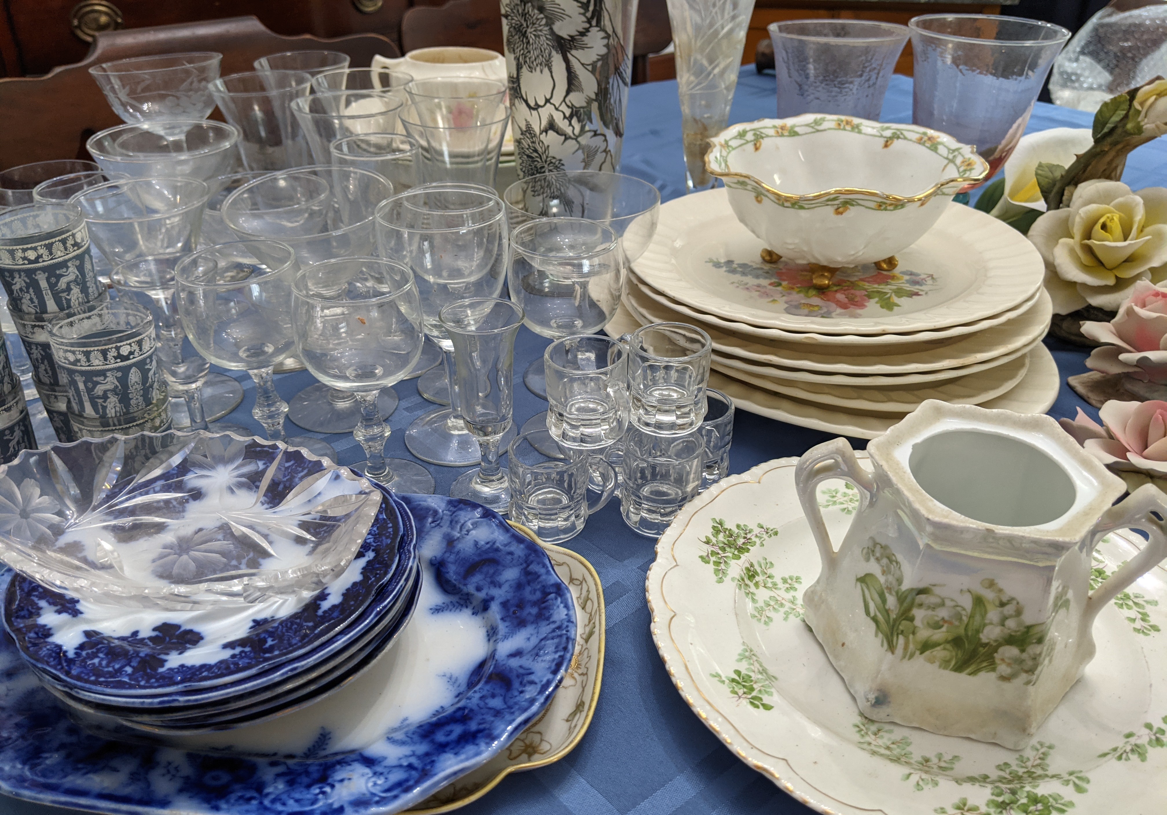 AA - Antiques Anonymous - JOCELYN A DORGAN